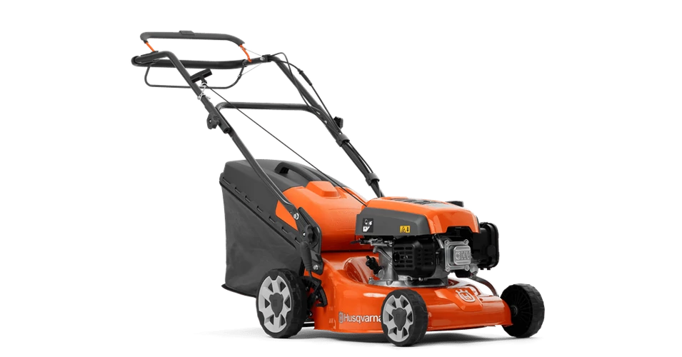 Fűnyíró Husqvarna LC 140 SP